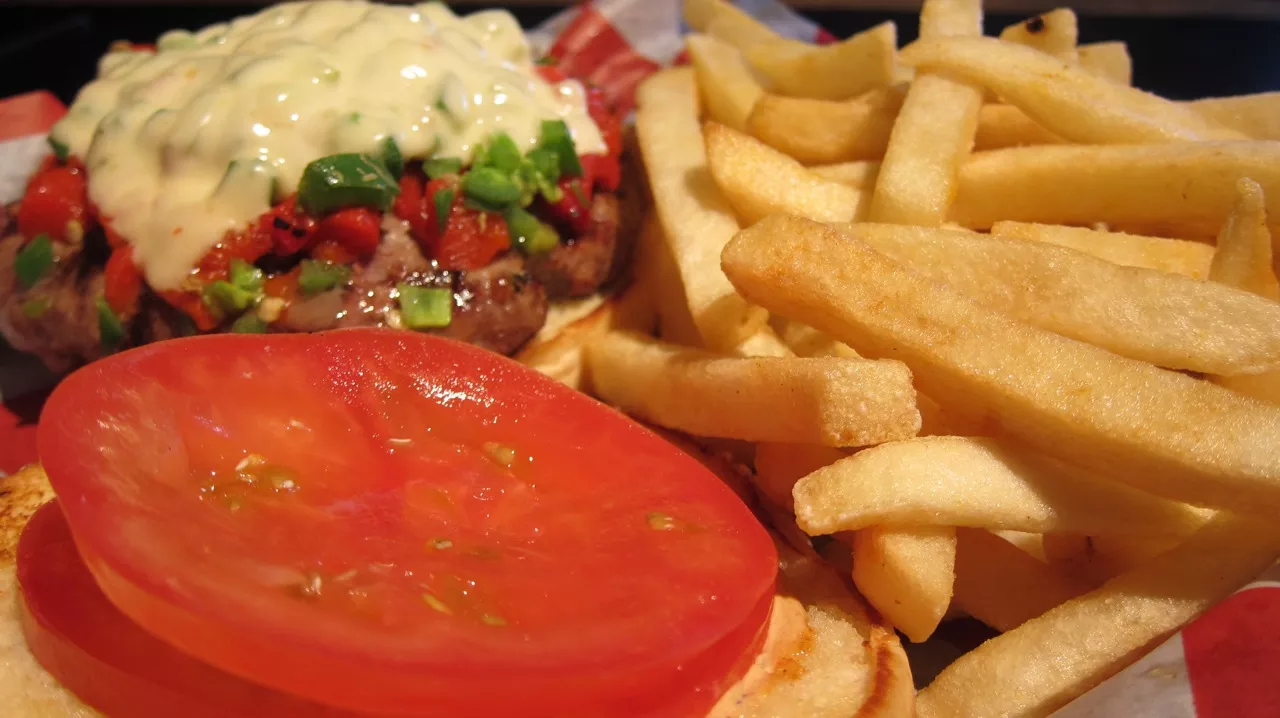 Cap City Tavern | Central Denver | American | Restaurant