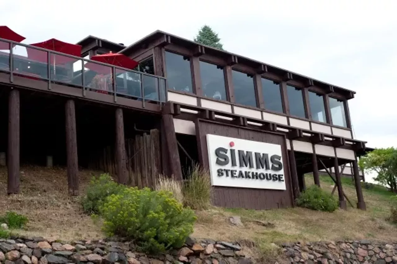 Simms Steakhouse | Lakewood | Steakhouse | Restaurant