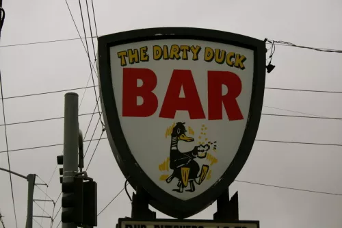 The Dirty Duck Bar | Southeast Denver | American | Restaurant