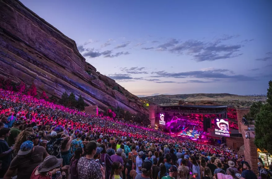 String Cheese Incident Celebrates 30th Anniversary, 50th Red Rocks Show ...