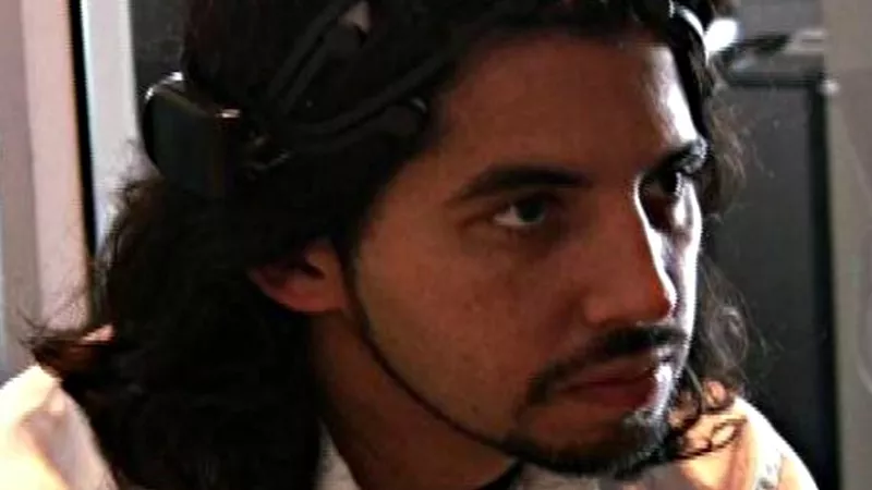 Video Game Journalist Brian Crecente Goes From Newspapers to Kotaku ...